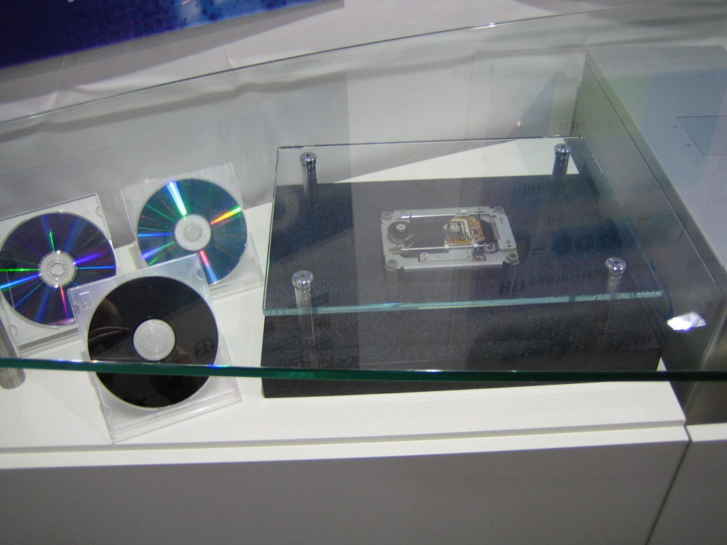 CeBIT 2005 - Printer Friendly version